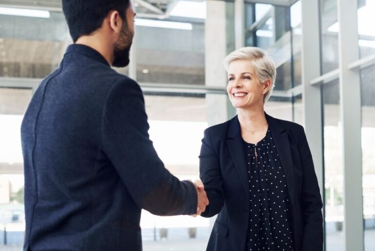 The essential guide to consultant dietitians: Hiring and job searching ...